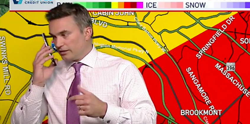 Watch: During A Dangerous Tornado Warning Weatherman Puts His Family ...